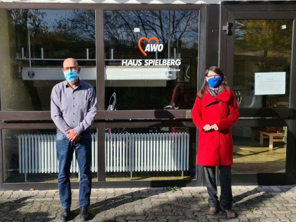 Besuch im „Haus Spielberg“ der AWO in Karlsbad. „Politik muss ...